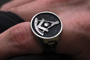 What Is A Past Master Mason? – Freemasons Community