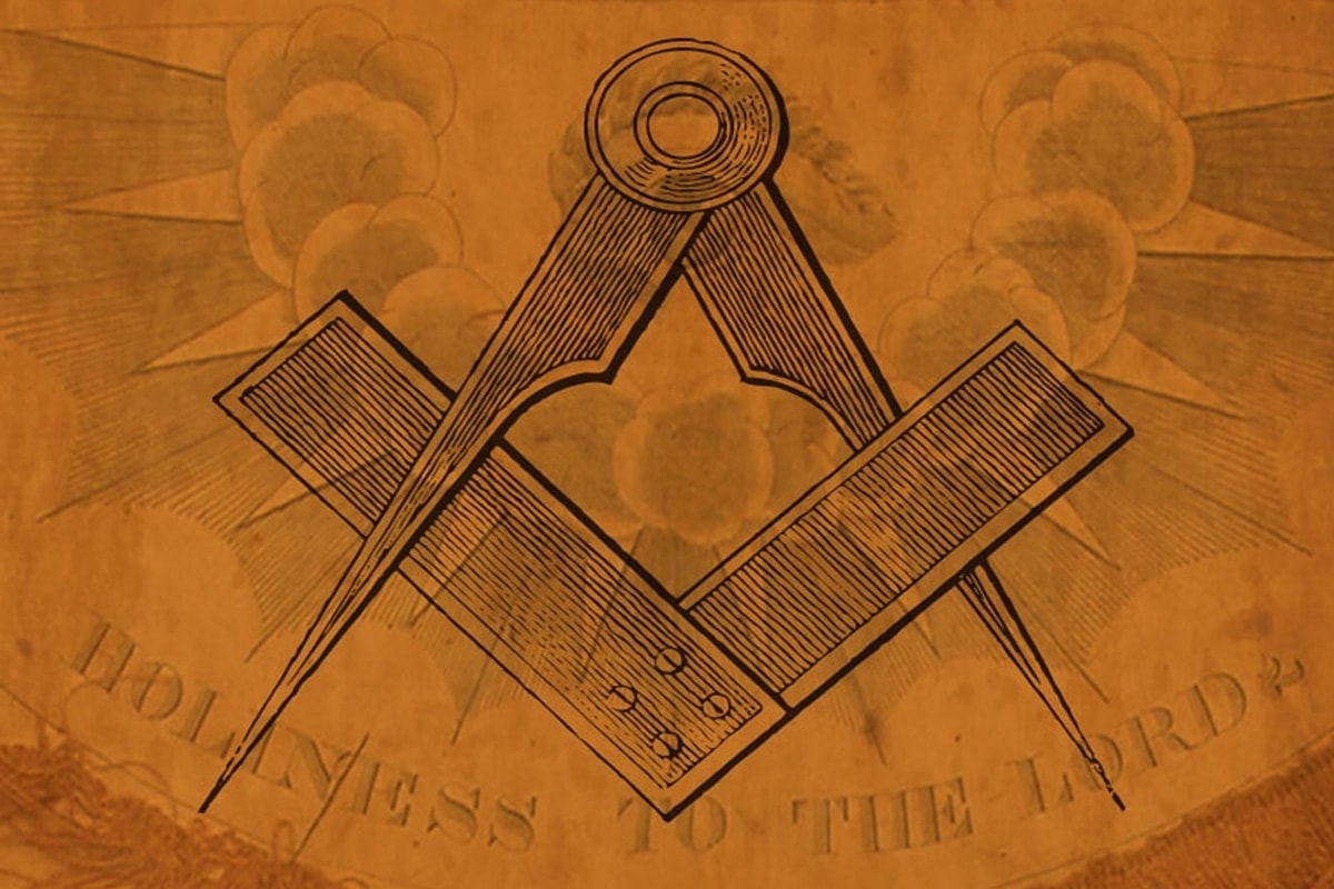 The Symbolic Story Behind The Masonic Apron