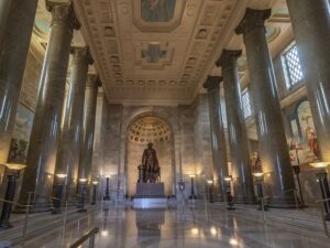 The Masonic Library: A Treasure Trove of Knowledge – Freemasons Community