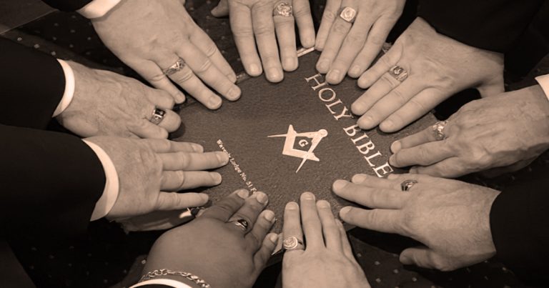 Why Is There An Altar At The Center Of Masonic Lodges?